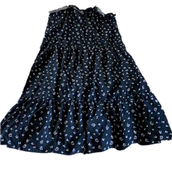 Who What Wear | Dresses | Who What Wear Black Floral Sundress Xl | Poshmark